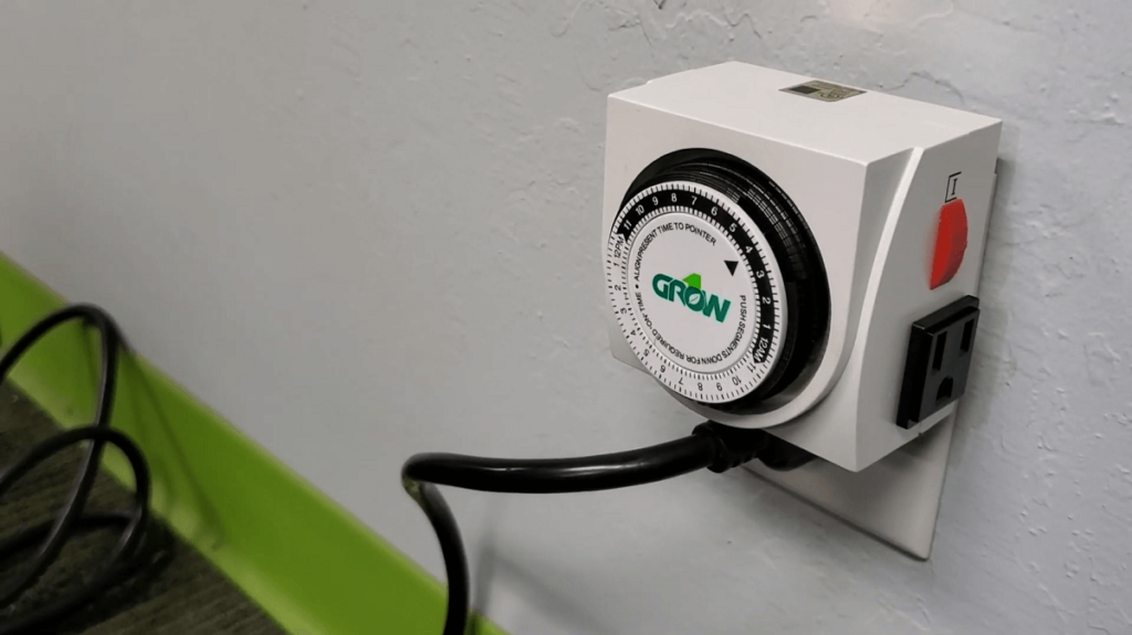 Extension Cord With Timer - Top 4 Picks In 2023 - Cables Advisor