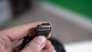 How To Remove DisplayPort Cable - Cables Advisor
