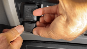 How to Fix Aux Port in Car - Cables Advisor